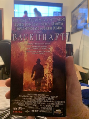 Backdraft 1991 VHS Cardboard Cover Kurt Russell William Baldwin Scott ...