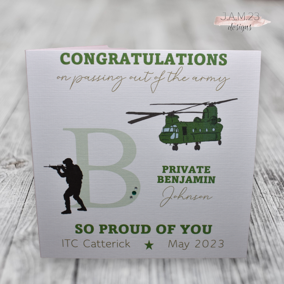 Ejército Entrando En Las Invitaciones