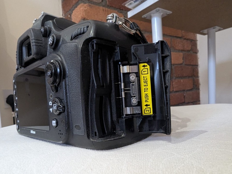 Nikon D610 Digital SLR Camera Black (Kit Lens) with Battery, Charger ...