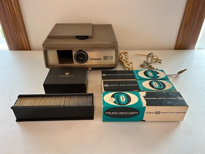 Vintage Argus A 538 Portable Slide Projector W/ 4 Inch F:3.5 Lens ...