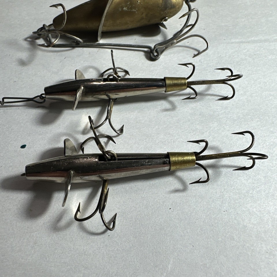 Vintage Lot Of 6 Fishing Lures. Metal P&K Whirl Pflueger Devon Success ...