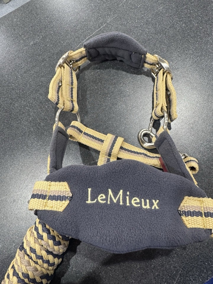 LeMieux Mini Vogue Fleece Headcollar & Leadrope Set Mimosa SUPER MINI ...