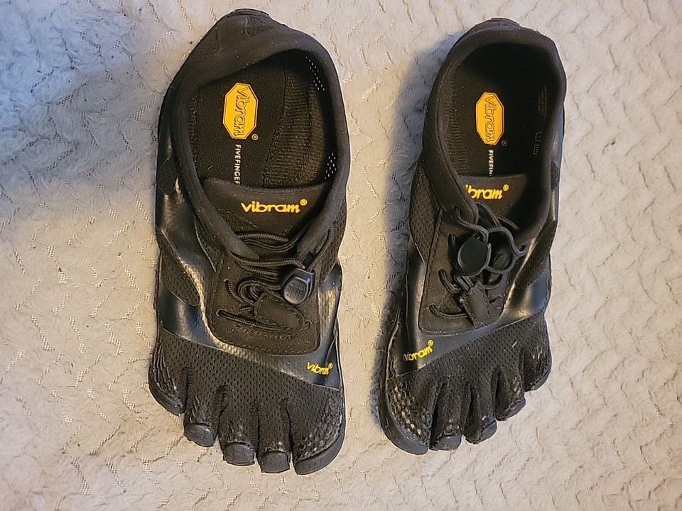 Vibram FiveFingers Little Kids KSO EVO Minimalist Shoes 20K0701 Size 1. ...