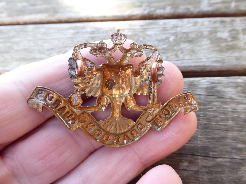 WW1 BRITISH KINGS DRAGOON GUARDS HAT CAP BADGE | eBay