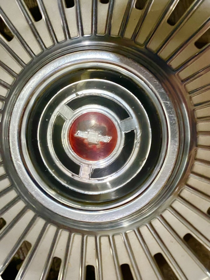 1965 Chevrolet Hub Caps 14" Set of 4 Chevy Wheel Cover Hubcap Chevelle ...