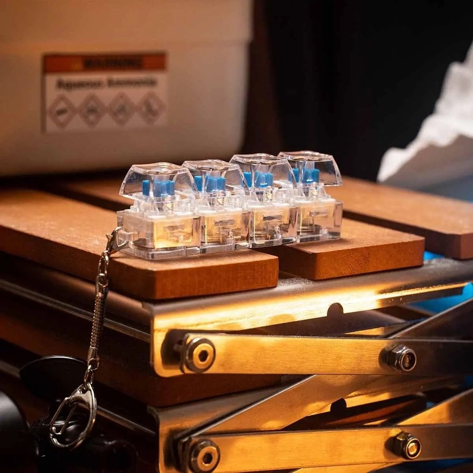 LED Keyboard Key Fidget Toy Stress Relief Clicker Button Keychain Desk ...