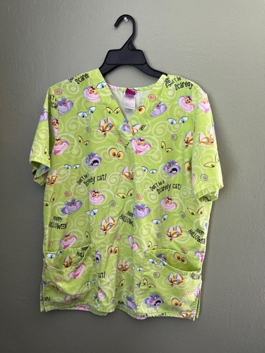 The Wonderful World of Disney Size Medium Green Halloween Cat Scrub Top ...