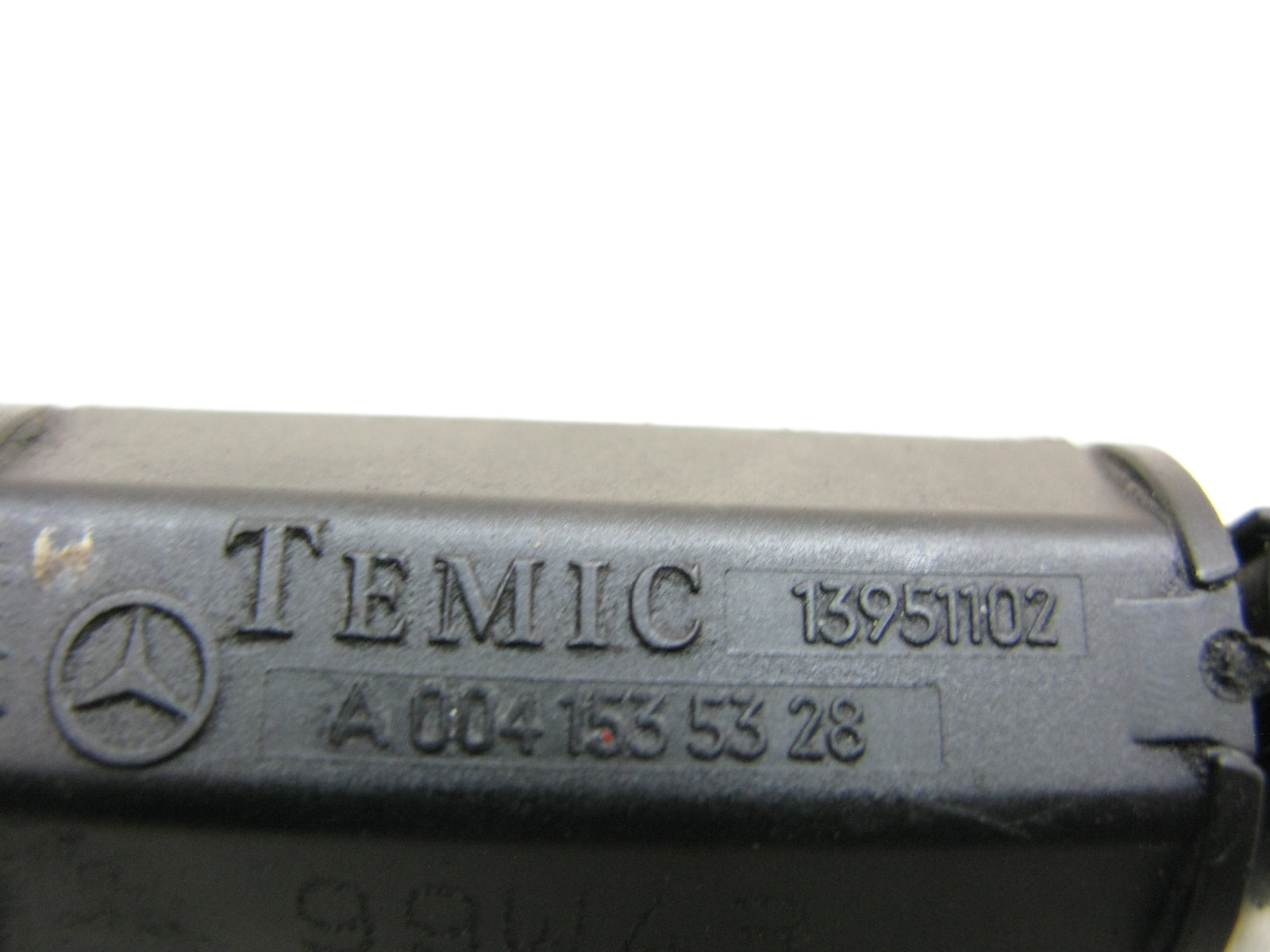 A0041535328 MERCEDES CL500 E500 CLK500 ENGINE MOTOR OIL LEVEL SENSOR ...