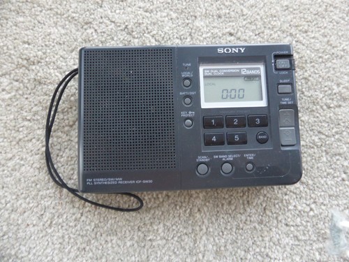 Sony ICF-SW30 12 Bands Radio Receiver Vintage Multiband FM Stereo SW MW ...