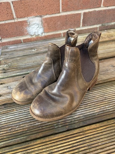 UGG Bonham II Womens Size 8 Boots Brown Suede Chelsea Ankle Sheepskin ...