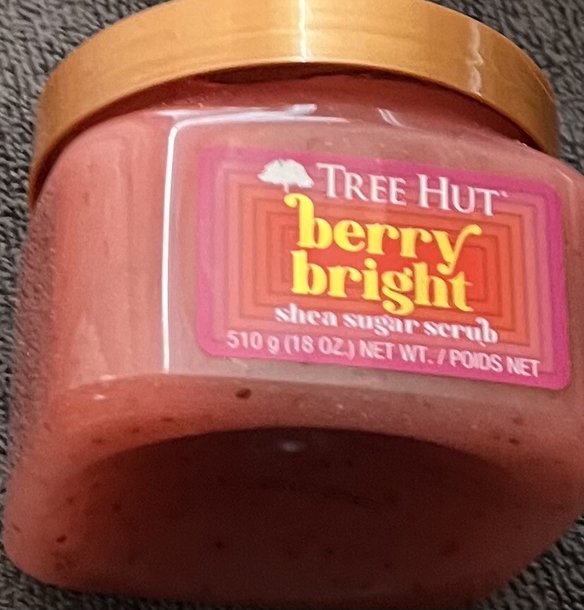 *NEW* TREE HUT BERRY BRIGHT SHEA SUGAR SCRUB-18 OZ JAR | eBay