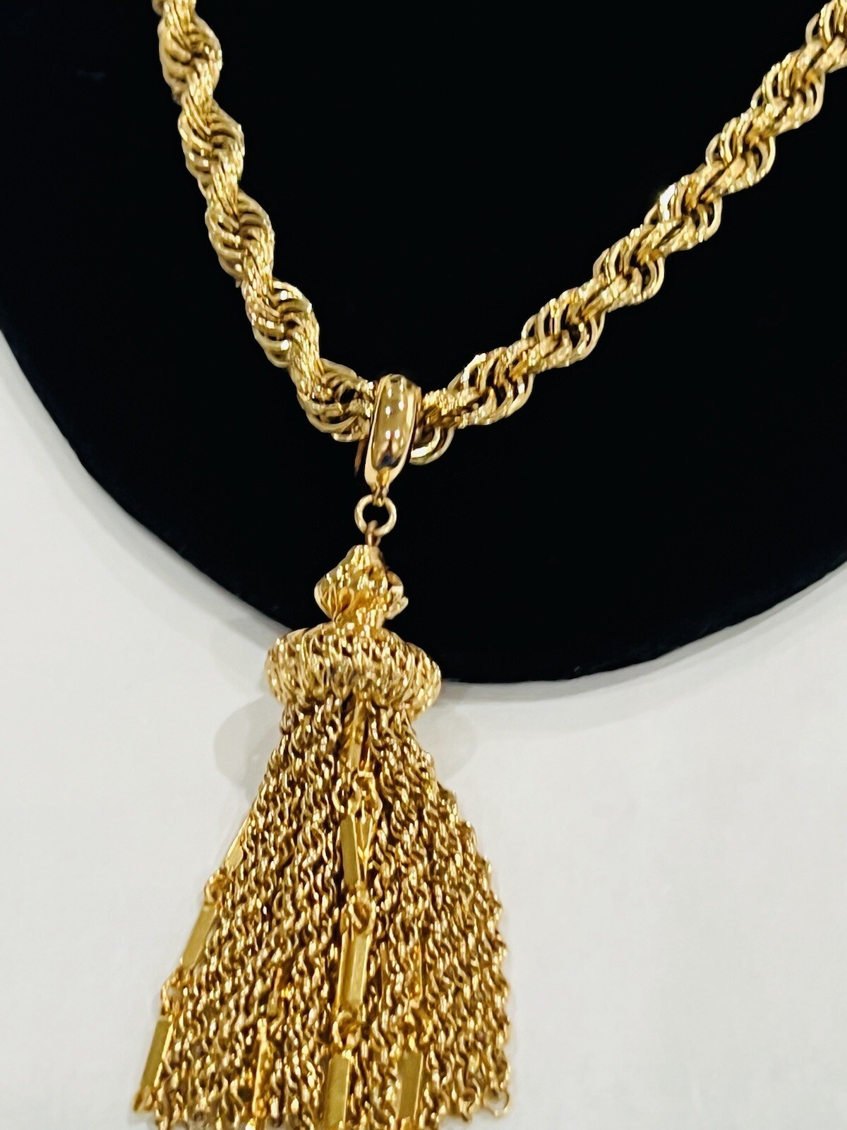Monet Big Chunky Gold Tone Chain Fringe Drop Pendant - Gem