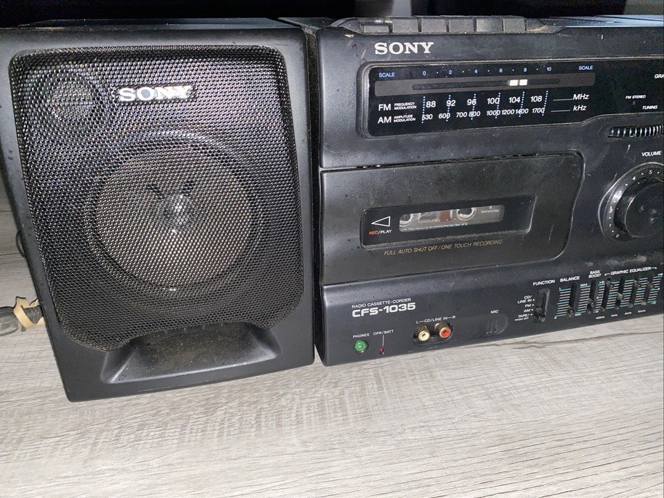 VINTAGE 1990s Sony CFS-1035 Boombox Tape Does Not Work | eBay