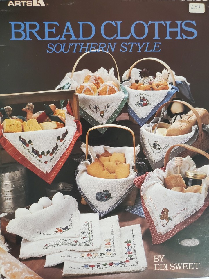 Leisure Arts Bread Cloths 598 Holidays/Christmas cross stitch pattern ...