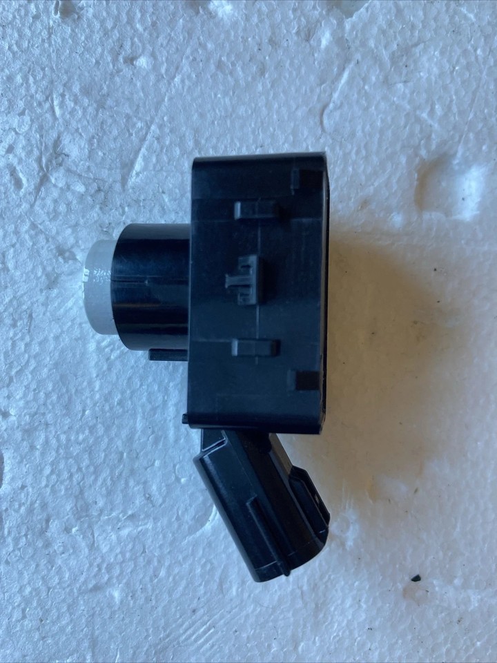 Toyota / Lexus / Alphard Park Assist Sensor Pearl White 8934133220 C4 ...