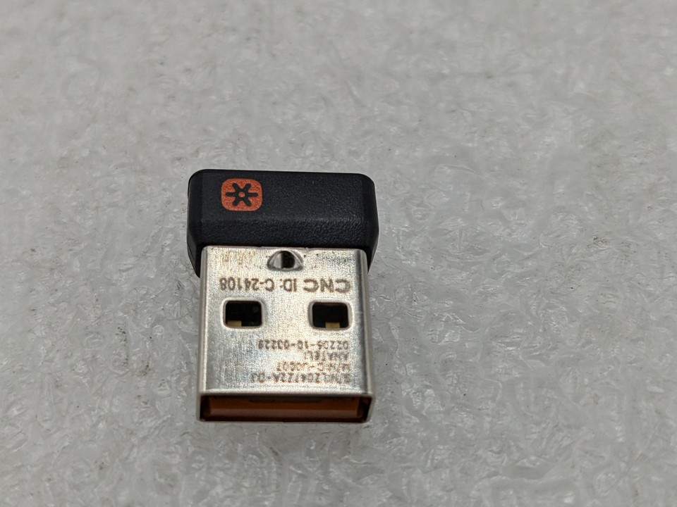 LOT OF 5 Logitech Logi Unifying Receiver USB Dongles C-U0007 & C-U0003 ...