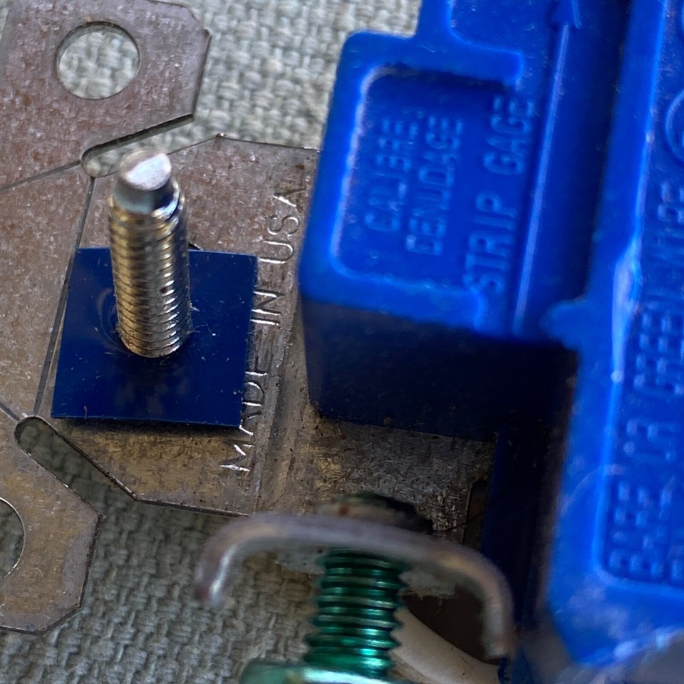 Cooper TR270W Receptacle Plug Socket NEW Lot 9 White w/ Plates Duplex ...