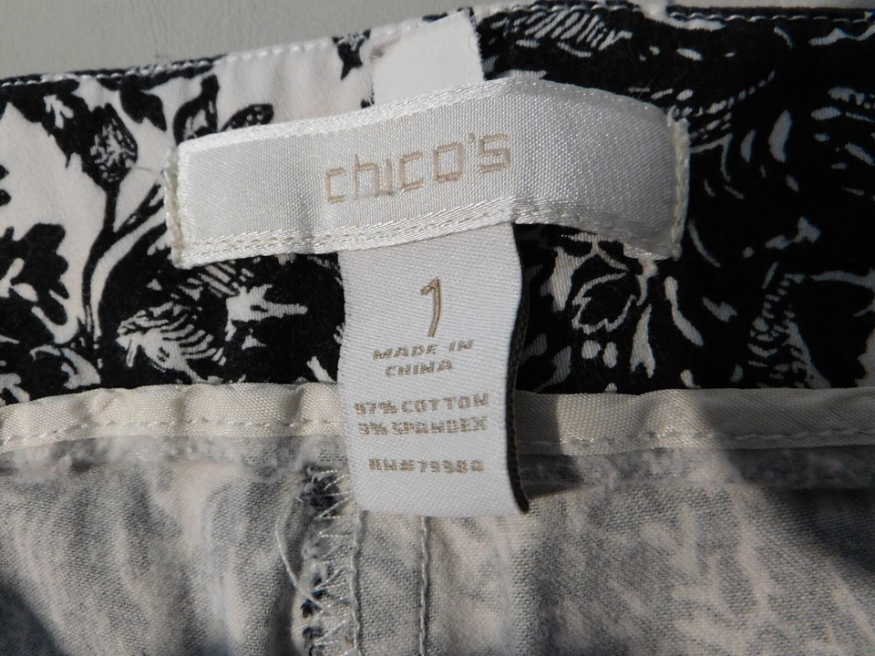 Chicos Size 1 Capri Pants Floral Print Stretch Cotton Black & White ...