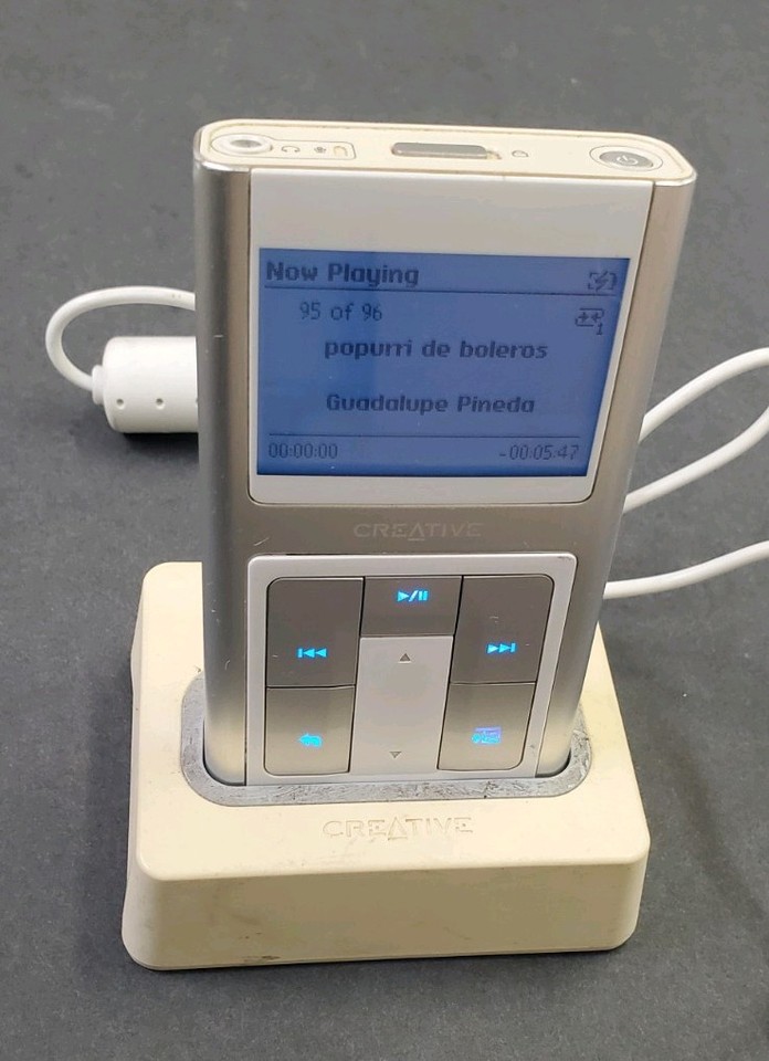 Creative Zen Sleek Photo 20GB Digital Media Player (White/Silver) | eBay
