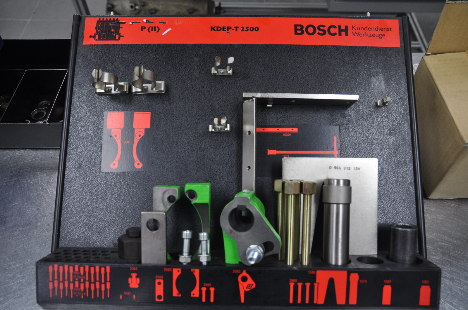 Bosch P-Pump (II) Tools Rack with Tools 0986614250 KDEP-T2500 ...