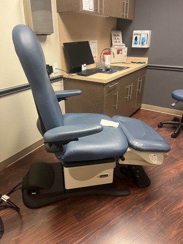 Blue Midmark 646 Podiatry Chair with Foot Control | eBay