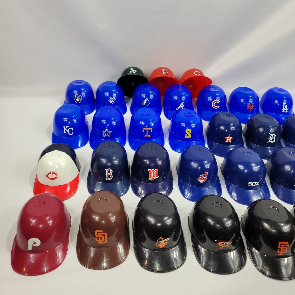 Dairy Queen Laich MLB Vintage 5" Baseball Helmet 31 Lot Plastic Hats ...