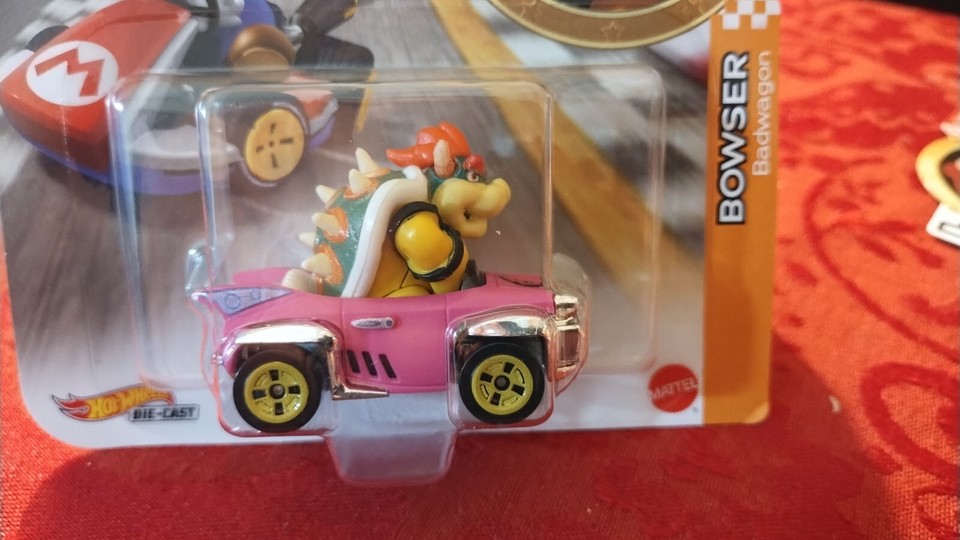 Hot Wheels Mario Kart Bowser Badwagon Diecast 1:64 Scale Rare Hard To ...