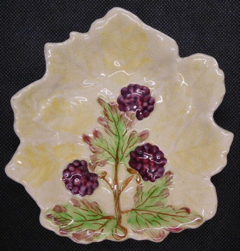 Vintage Howard Pottery Co Ltd Brentleigh Ware Small Dish with Embossed ...