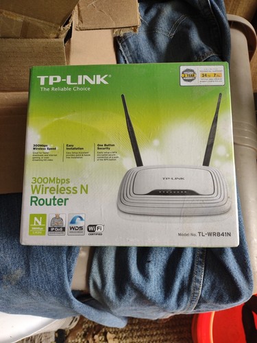 TP-Link TL-WR841N 300Mbps Wireless N Router WiFi AP/Range Extender WISP ...
