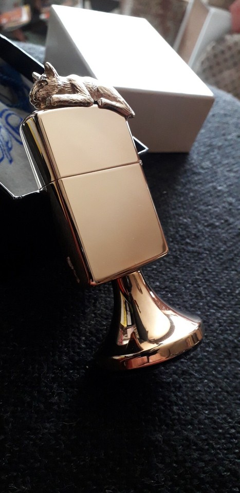 ZIPPO 1983 BARCROFT HANDILITE GOLD PLATED CAT HEAD TABLE LIGHTER VERY ...