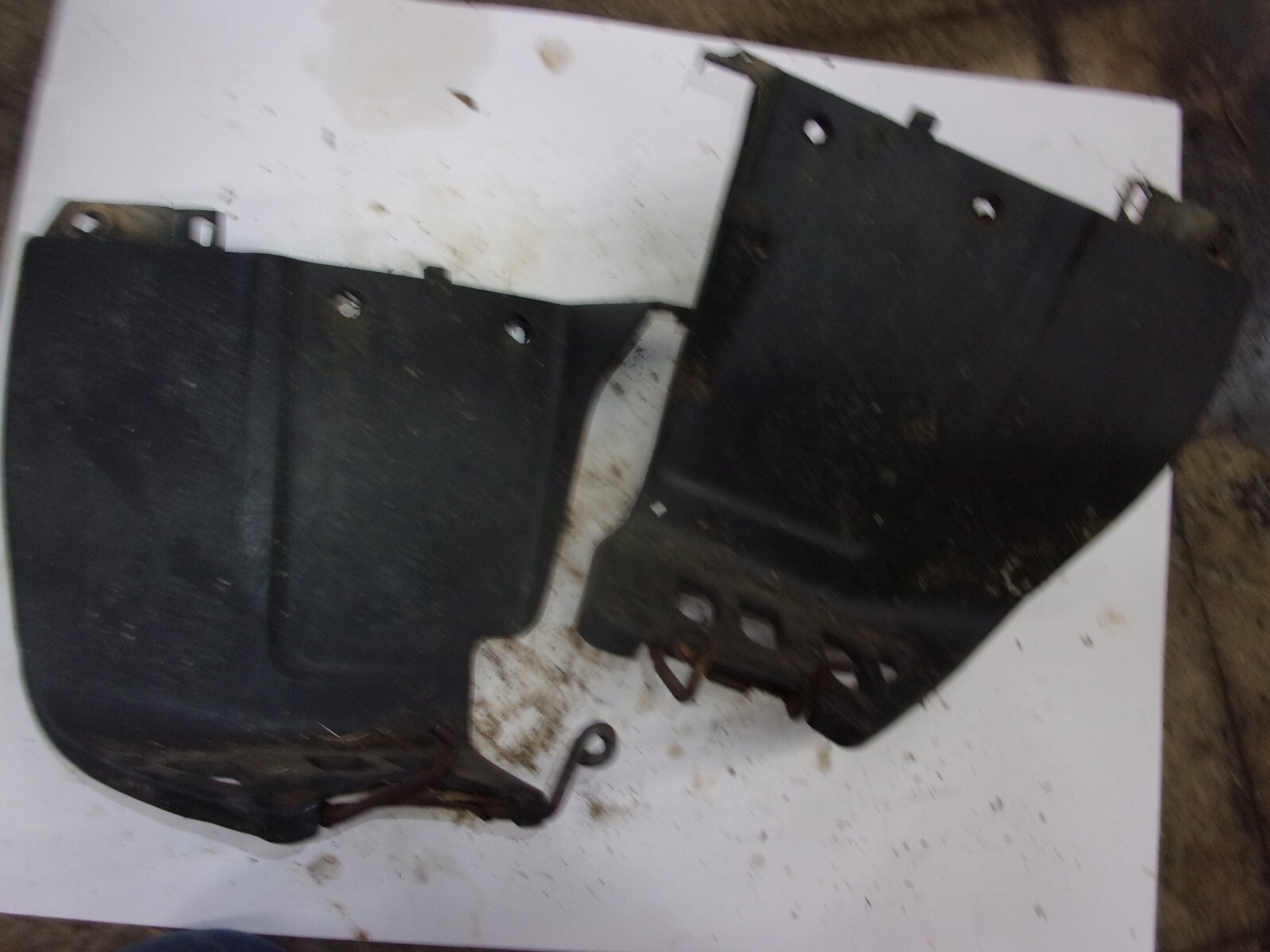 1986 HONDA FOREMAN 350D 4WD FOOTWELLS FLOORBOARDS LEFT RIGHT FOOT REST | eBay