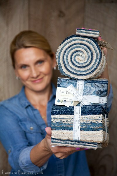 EDYTA SITAR Andover BLUE SKY 8511N Beige FLORAL Quilt Fabric LAUNDRY ...