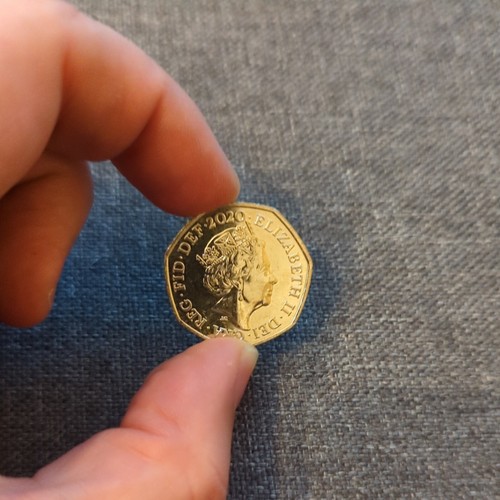 UNC 2020 50p Fifty Pence Coin Royal Shield of Arms Uncirculated Mint ...