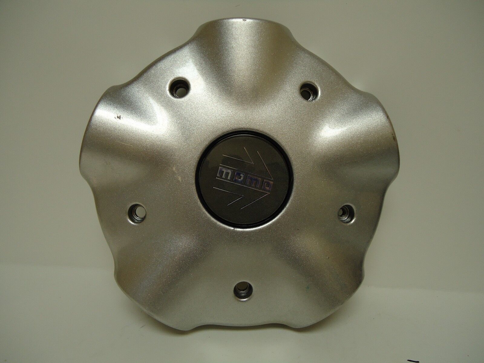 MOMO CENTER CAP/SILVER Wheel/Rim CAP 7 3/4"-MINT!! (1EA)WOW! SHIPS FREE ...