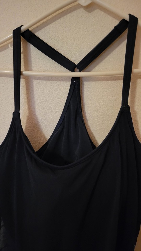 Coco Reef swim Top Navy floral overlay bra sized 36DD Racer back ...