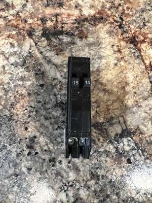 Square D QO1515 Type QO Tandem Circuit Breaker, 120/240 VAC, 15/15 Amp ...