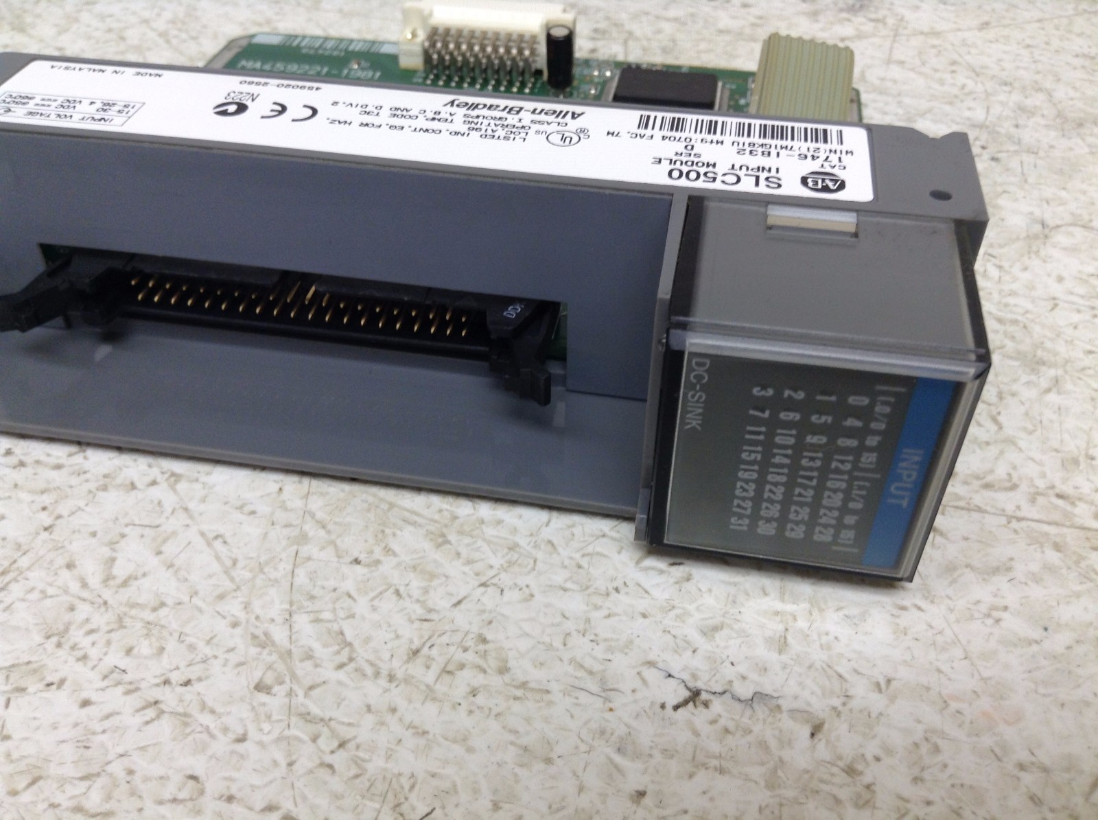 Allen Bradley 1746-IB32 Ser. D Sink Input Module SLC 500 1746IB32 15 ...