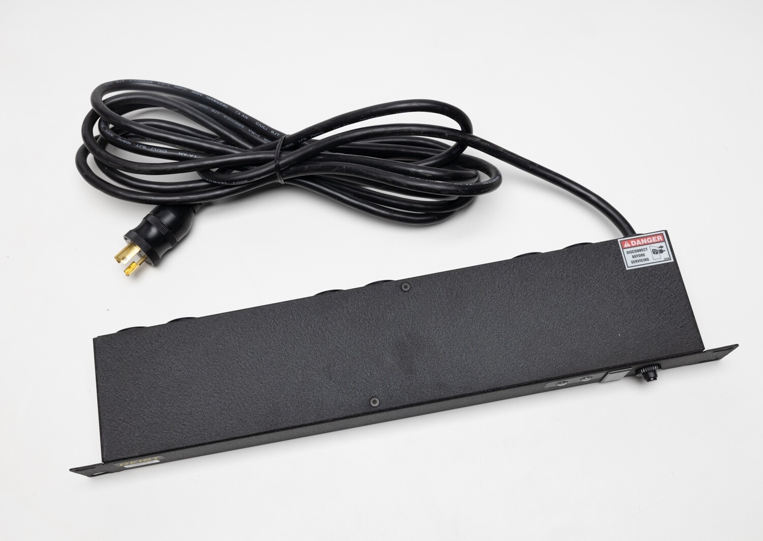 Geist SPN064-15TL Server 6-Outlet Rackmount Surge Protector Power Strip ...