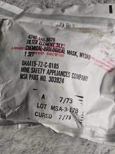 US Military Surplus M17 Gas Mask Filter set Vintage kit M13A2 Sealed ...