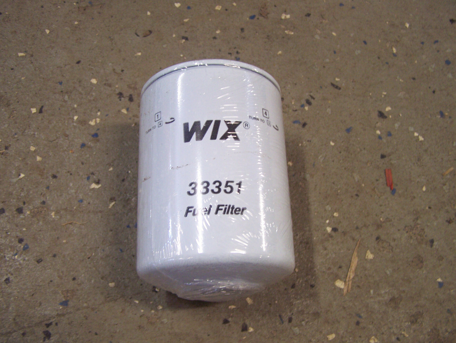 WIX 33351 - Fuel filter cross reference