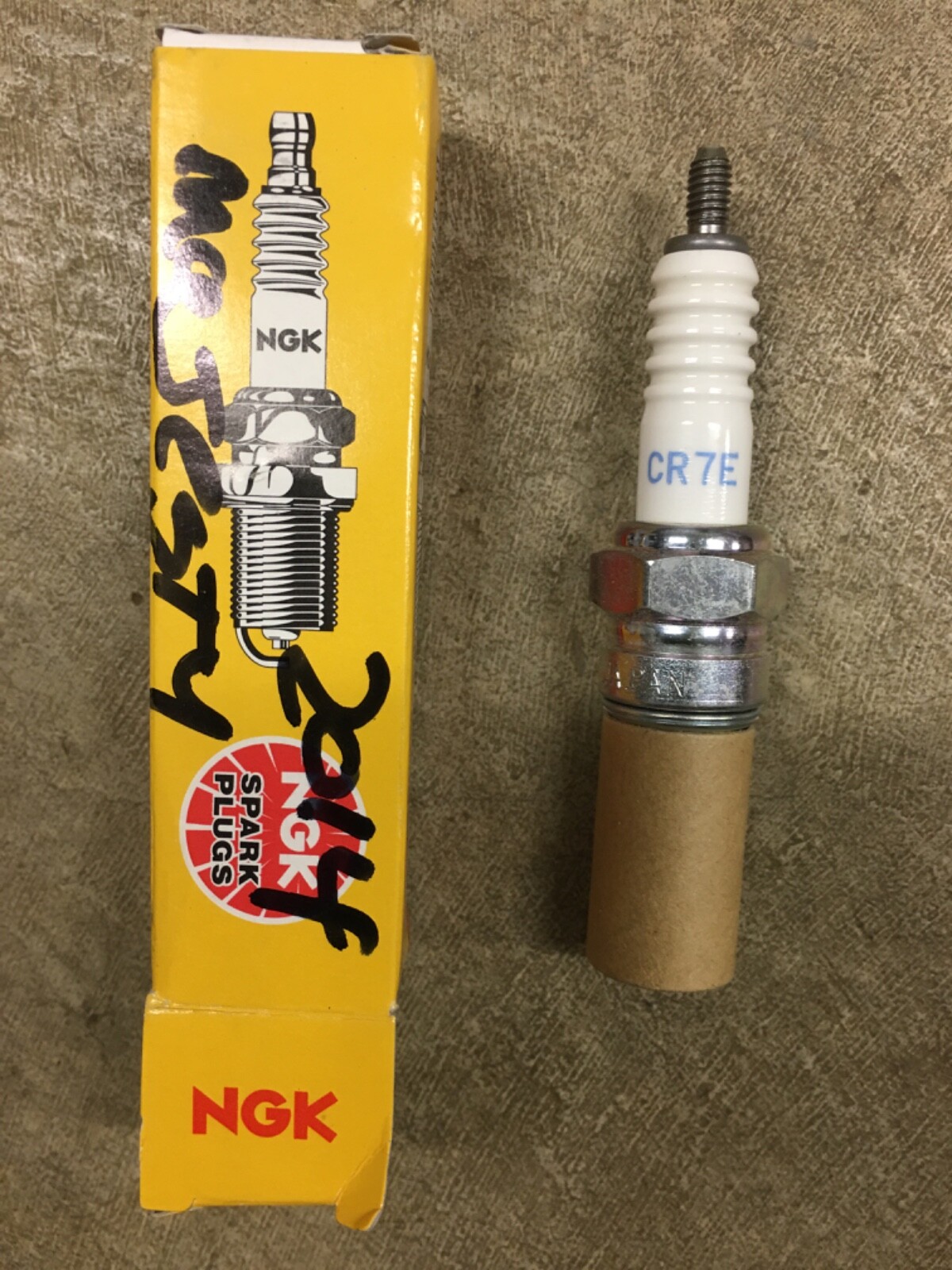NGK CR7E - Alternative spark plugs