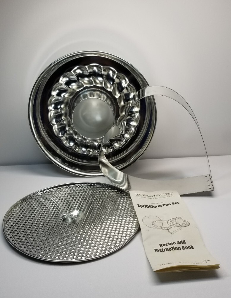 PAMPERED CHEF Springform Pan Set #1540 w/Heart Shape and Mold Ring | eBay
