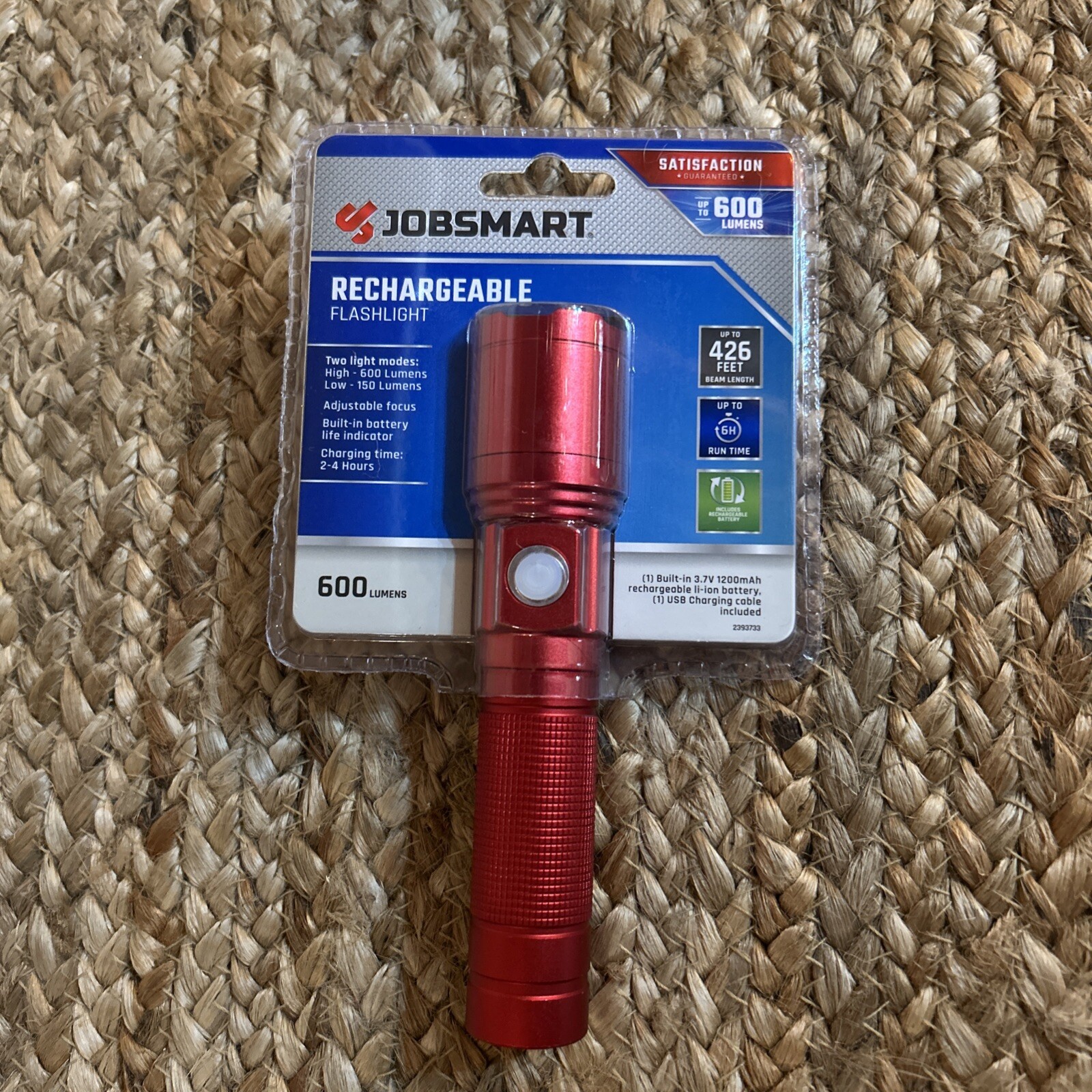 Jobsmart Rechargeable Flashlight 600 Lumens Adjustable Focus 426’ Beam ...