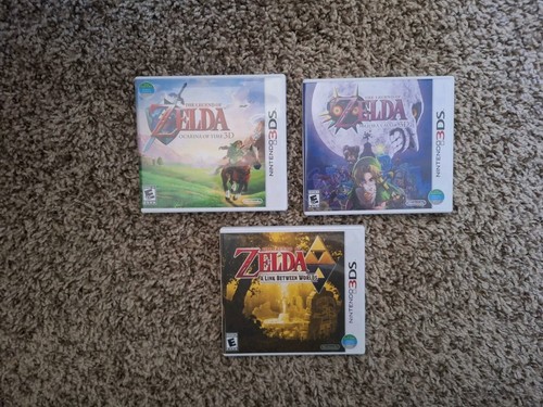 Nintendo 3DS Zelda Bundle, A Link Between Worlds, Ocrina Of Time ...