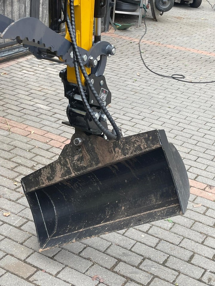 2025 digger bucket 25mm pins hydraulic levelling 800mm | eBay UK