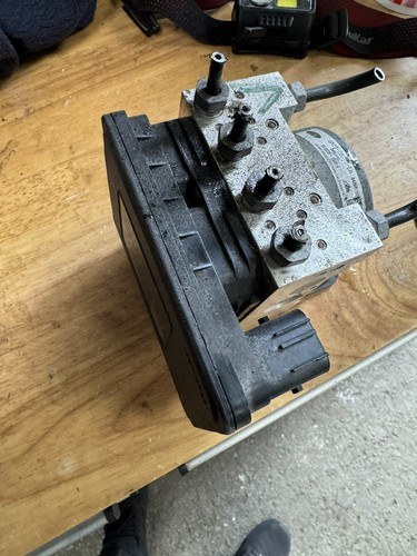 FORD ECOSPORT 1.0 PETROL ABS PUMP CONTROL MODULE UNIT GN15-2B373-EA ...