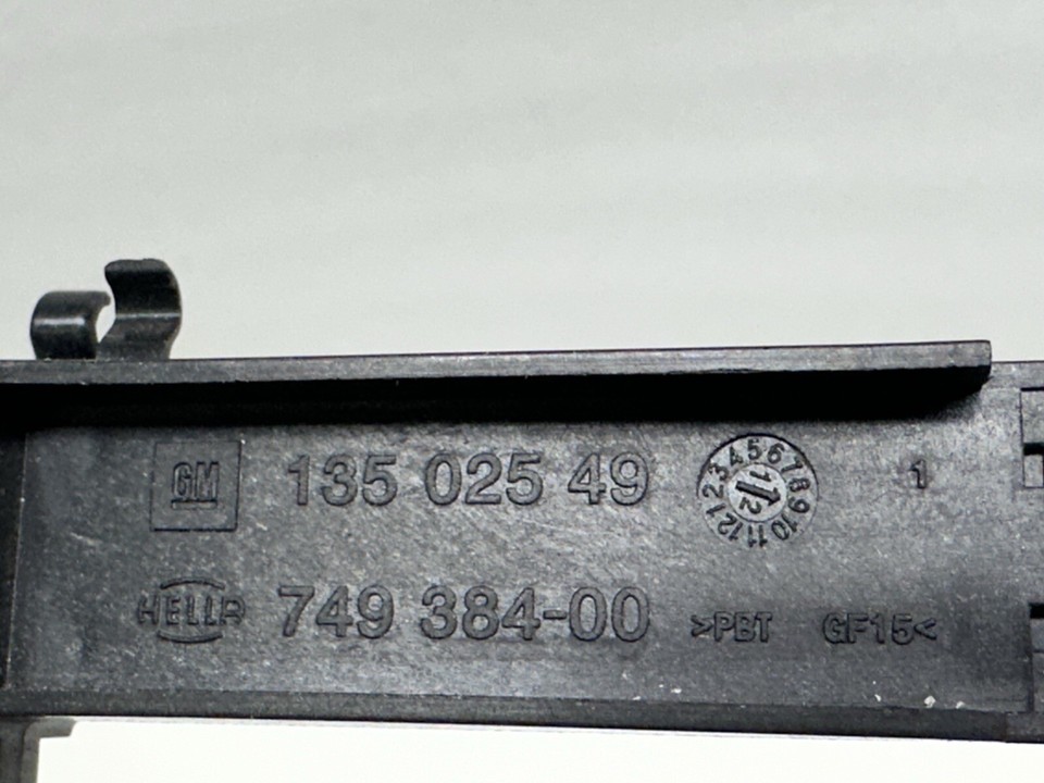 T40209 2011-2016 Chevrolet Cruze Keyless Entry Antenna Module 13502549 ...