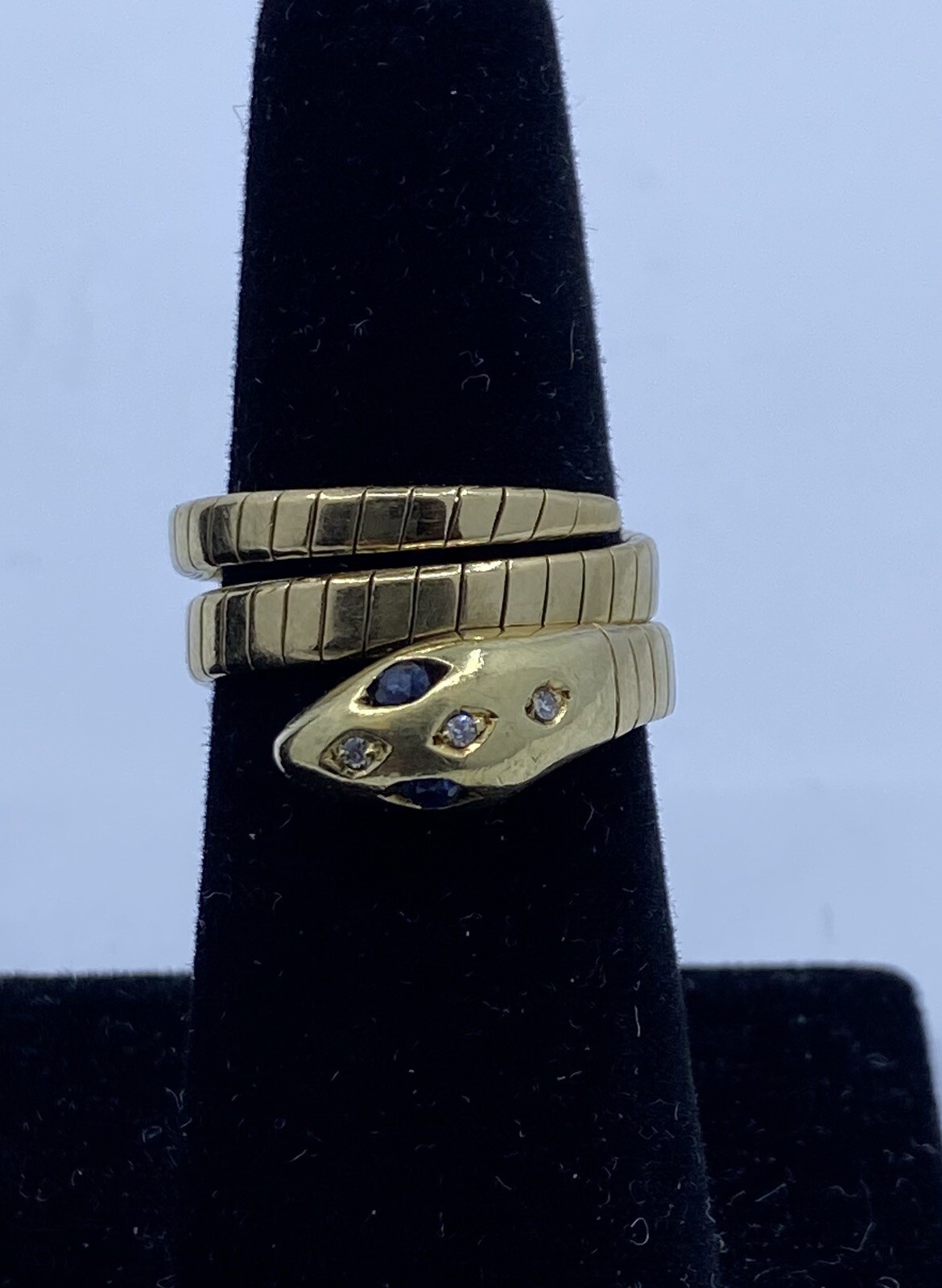 18k Snake Ring Flexible with Diamonds and Sapphires - Gem