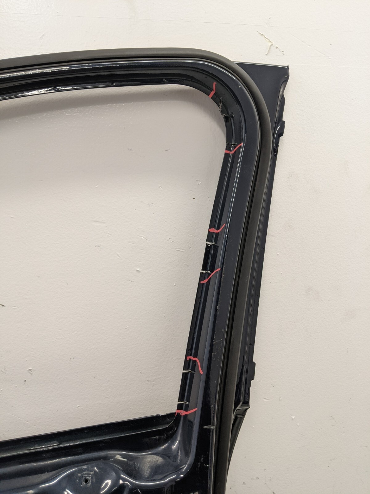 2015 - 2019 PORSCHE MACAN RIGHT SIDE FRONT DOOR SHELL 95B-831-022-B OEM ...