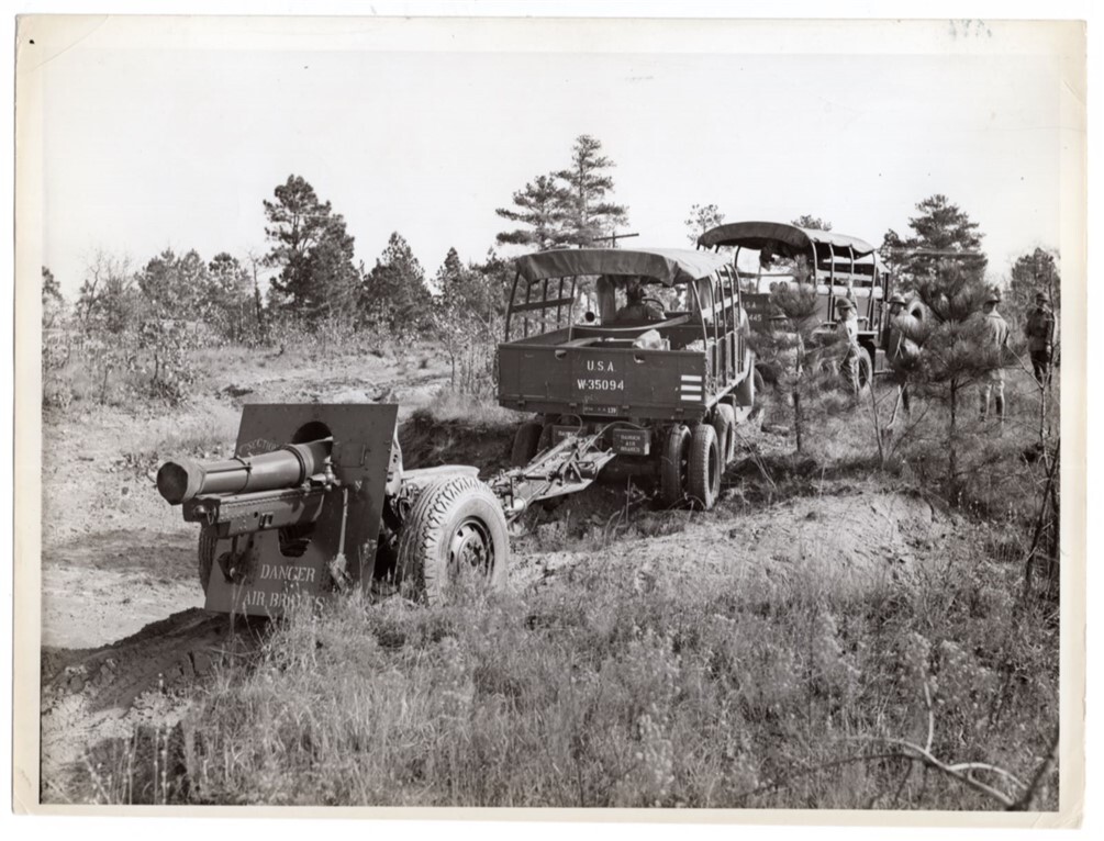WW2 17th Field Artillery M3 105mm Howitzer at Fort Bragg Original Photo ...